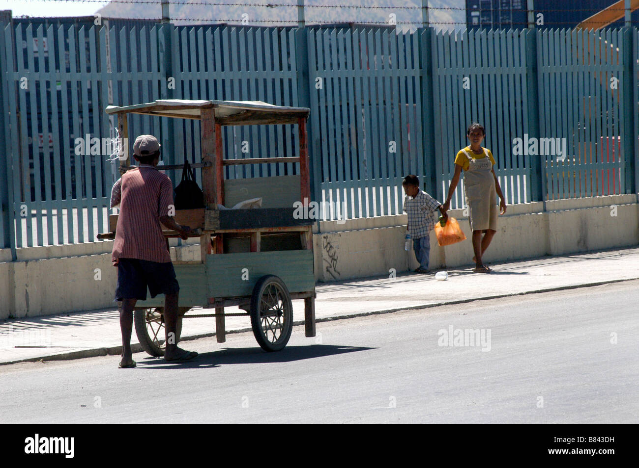 A street vendor pushing his cart in Dili Timor Leste Stock Photo - Alamy