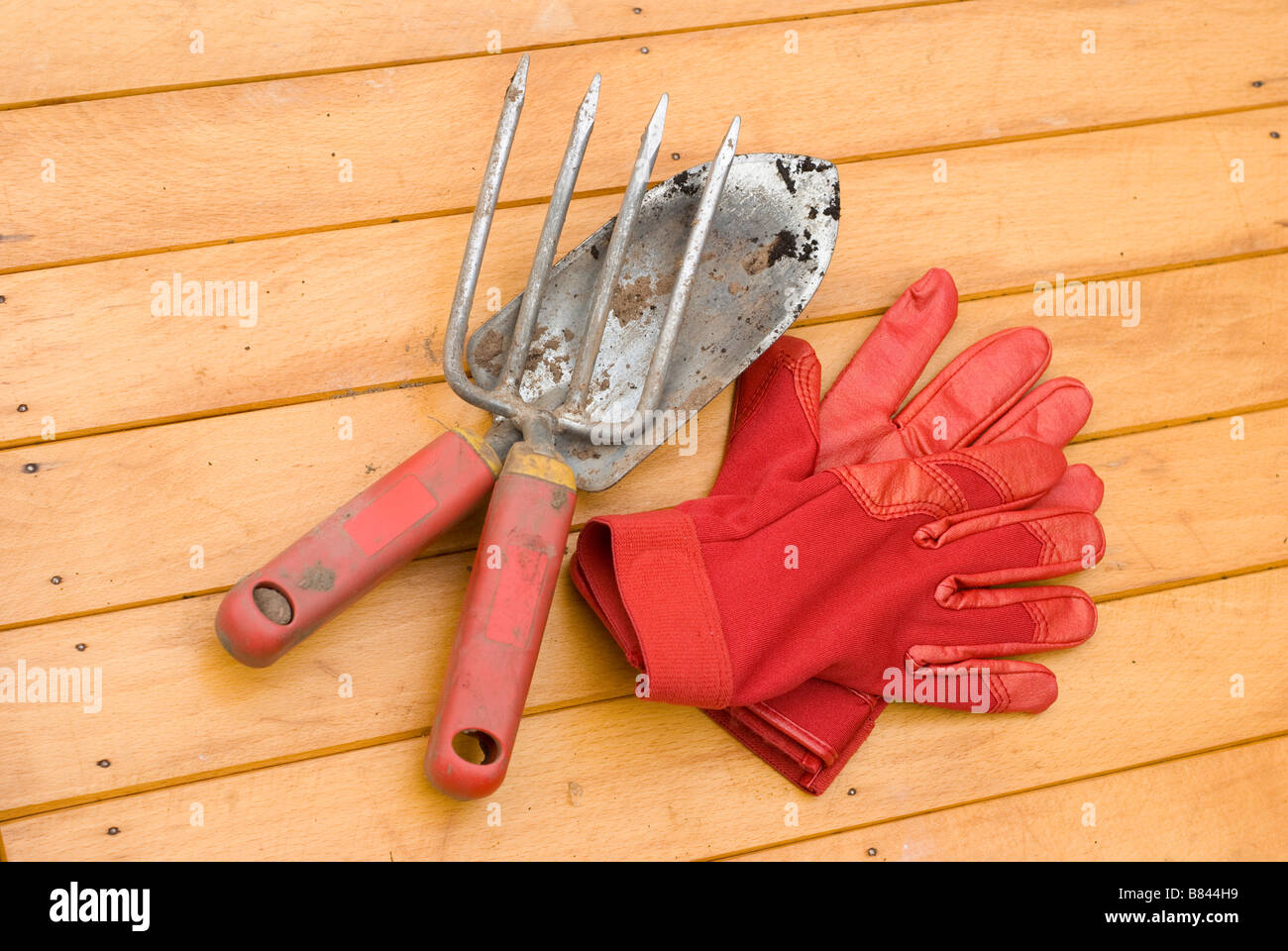 Wooden Handles Garden Tools Stock Photos & Wooden Handles Garden Tools ...
