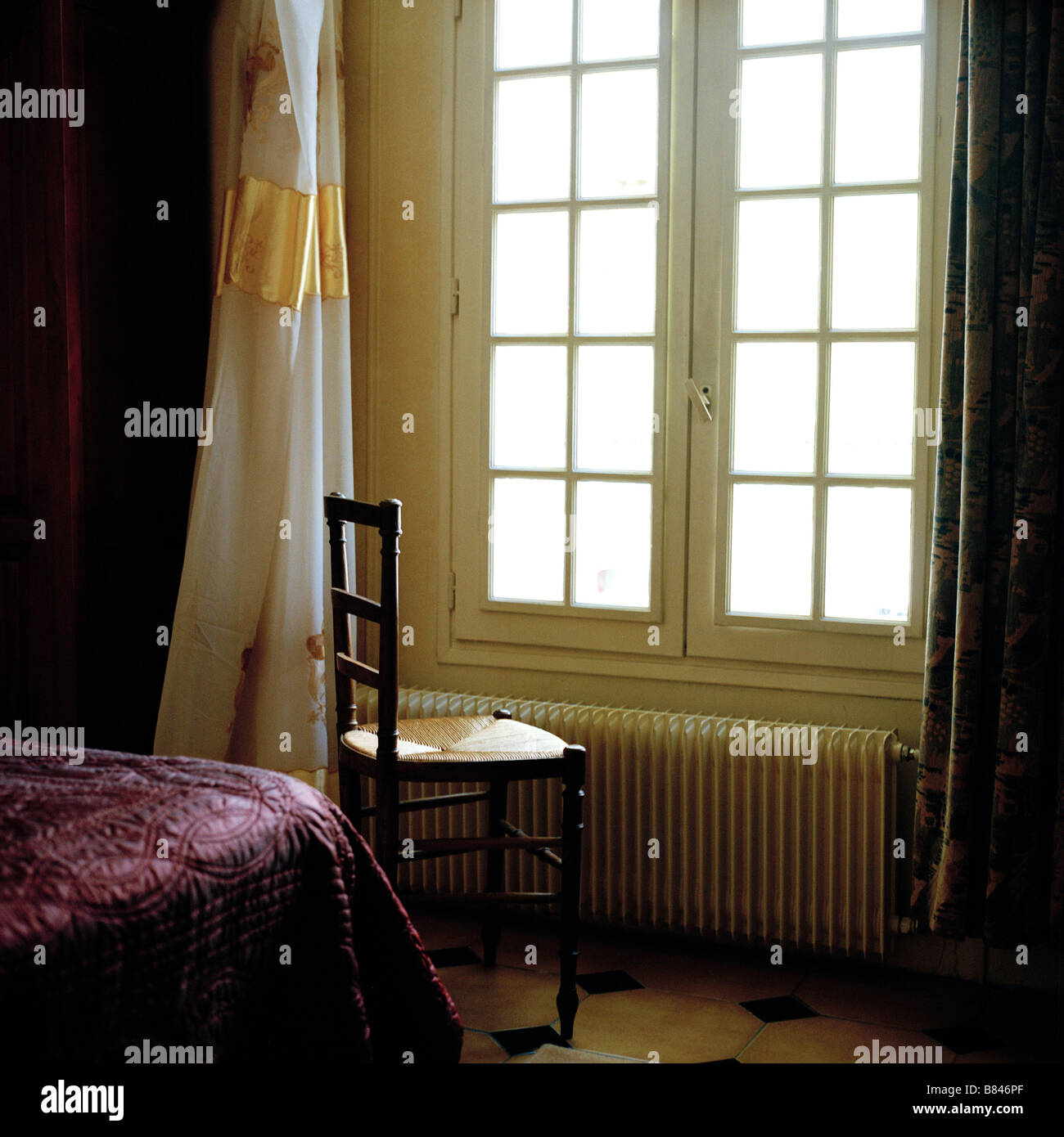 The empty chair van gogh hi-res stock photography and images - Alamy