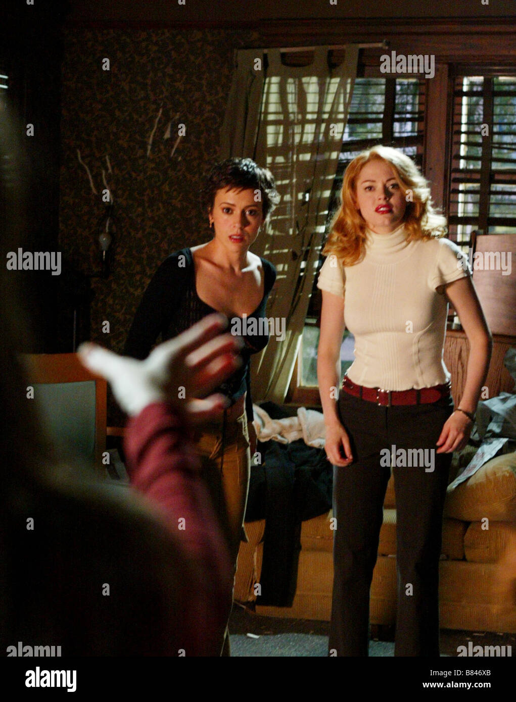 James l conway alyssa milano hi-res stock photography and images - Alamy