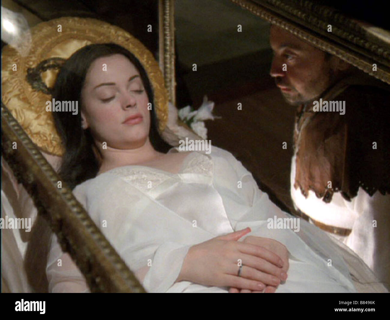 Charmed TV Series 1998-2006 USA 2002 Season 5, episode 3 : Happily Ever ...