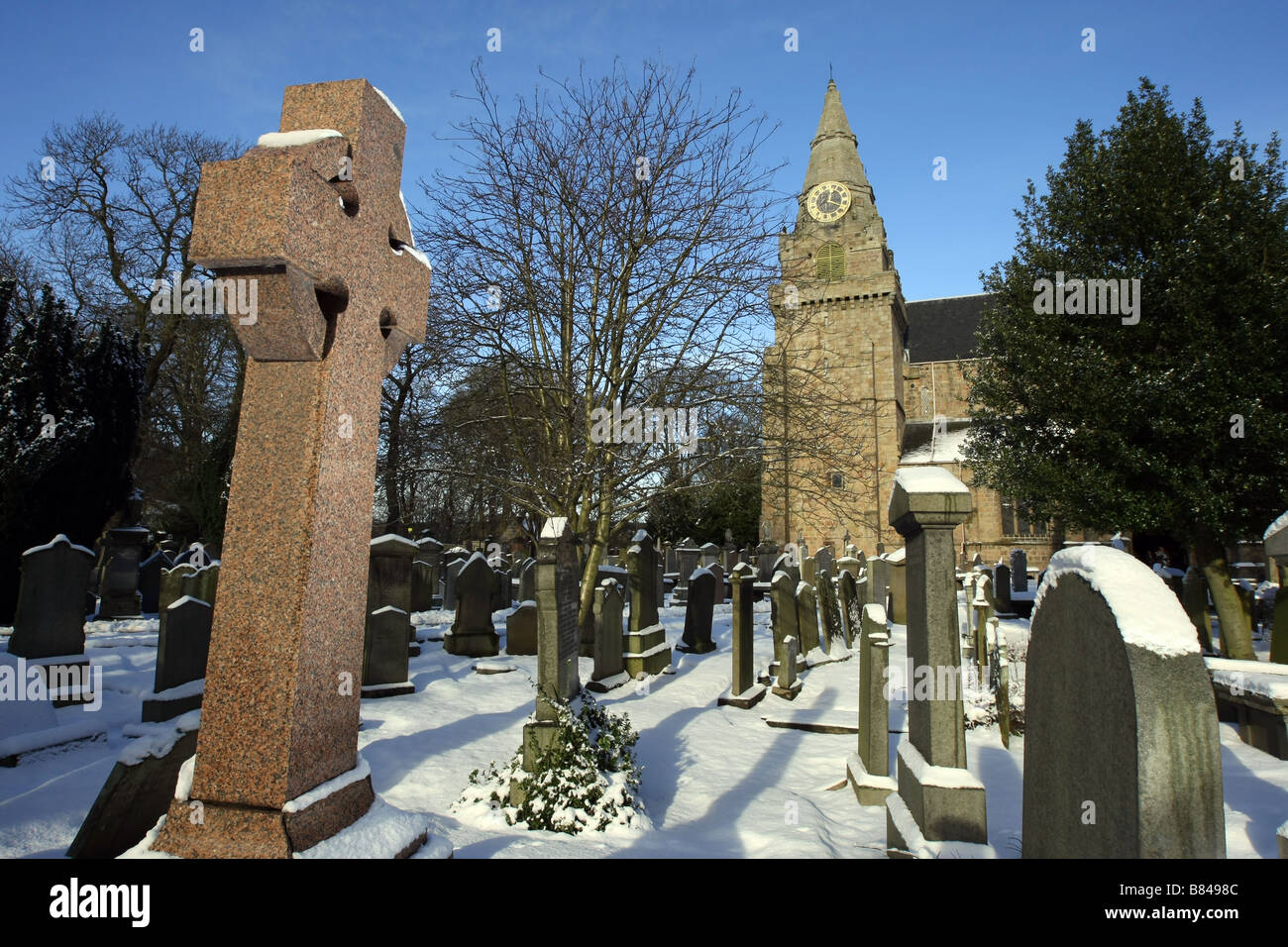 The cathedral church of st machar hi-res stock photography and images ...