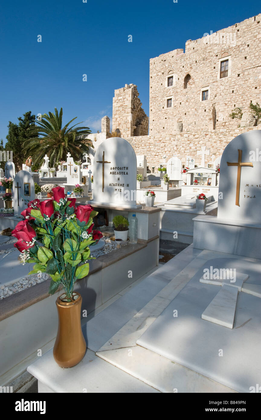 Greek cemetery hi-res stock photography and images - Alamy
