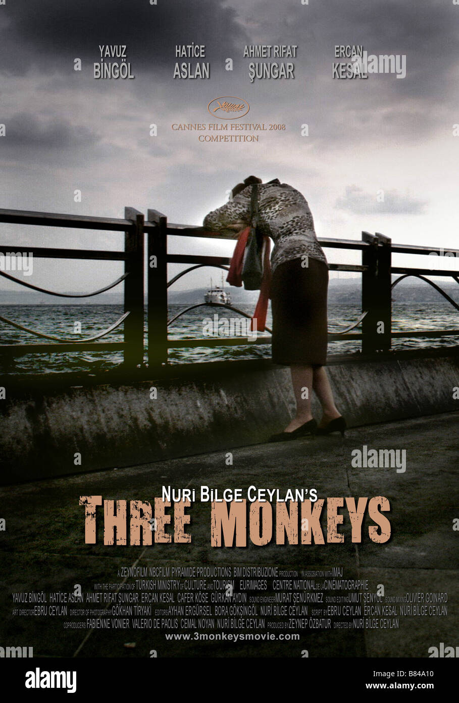 Uç Maymun Year: 2008 - Turkey Director: Nuri Bilge Ceylan Movie poster ...