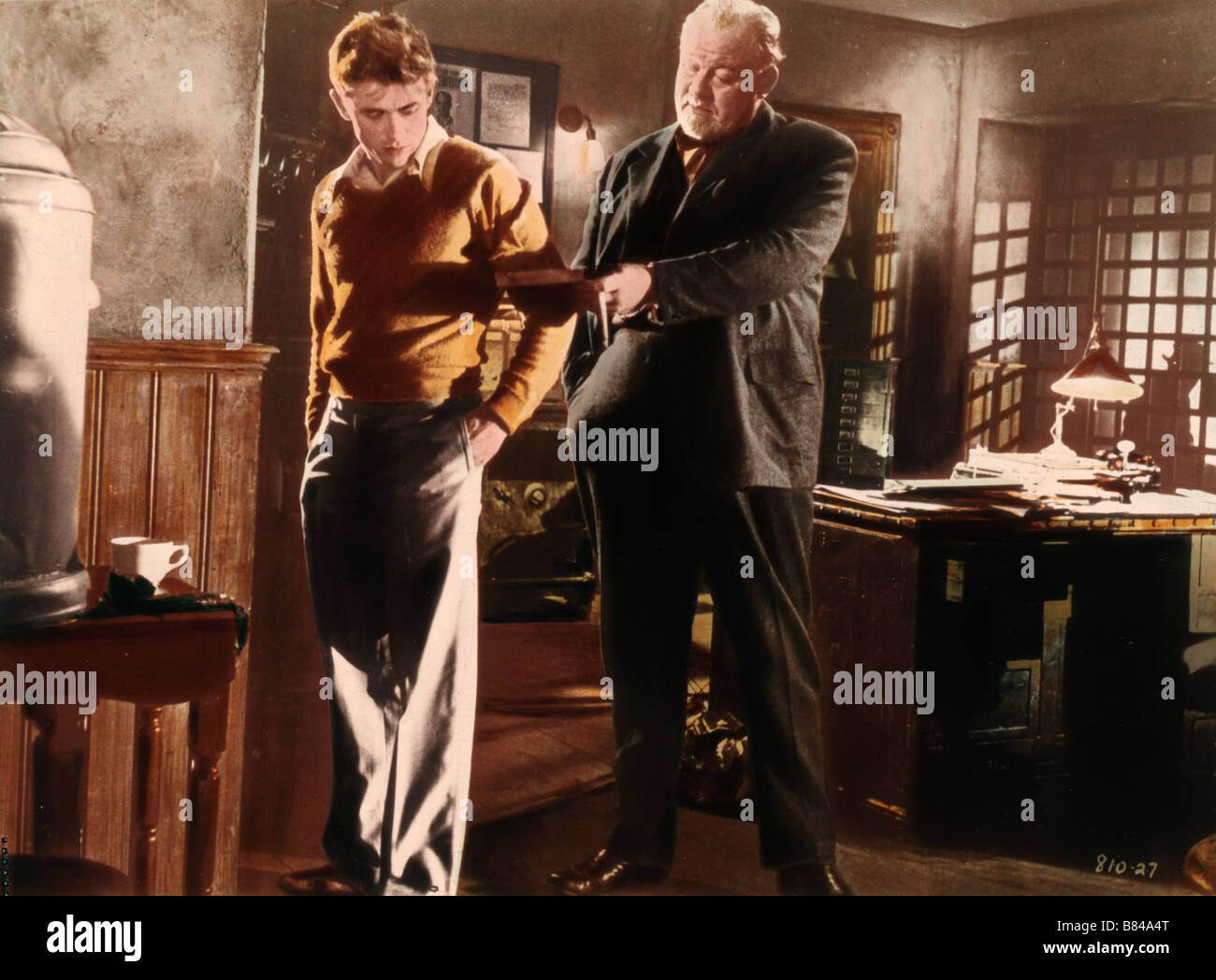 East of Eden Year: 1955 - USA James Dean, Burl Ives Director: Elia ...