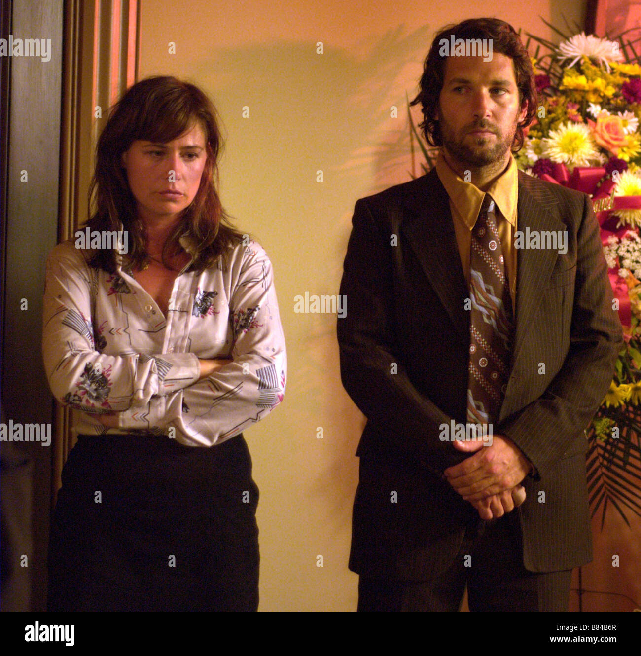 Diggers Diggers (2006) USA Maura Tierney, Paul Rudd Director: Katherine ...