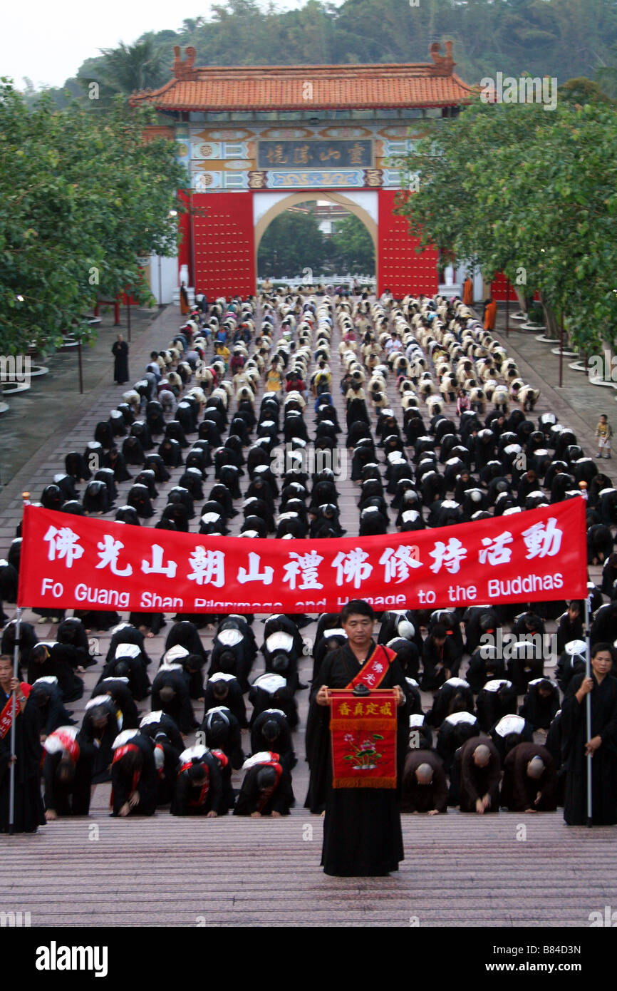 Taiwan temple ceremony hi-res stock photography and images - Alamy