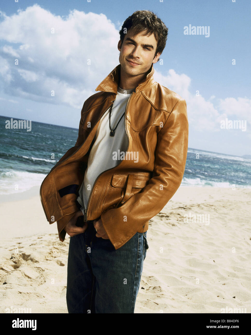 Ian somerhalder lost 2004 hi-res stock photography and images - Alamy