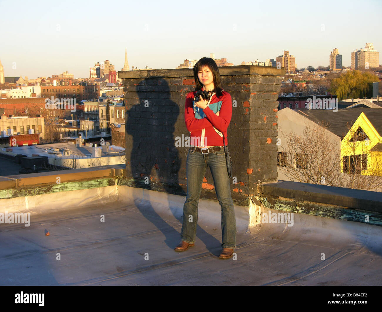 Alice Wu Alice Wu Réalisatrice Alice Wu sur le tournage / on the set du ...