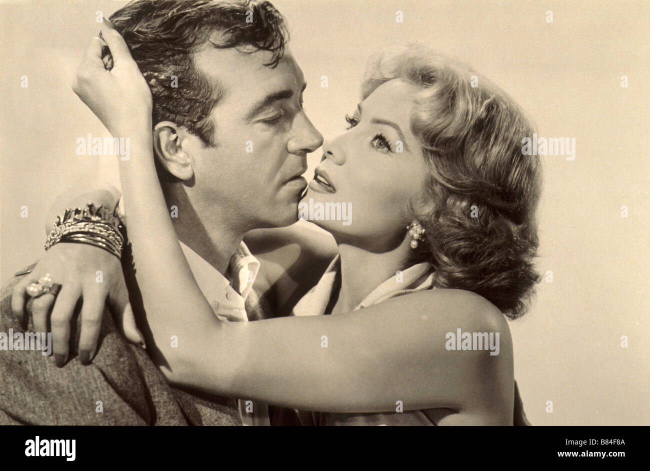 Slightly Scarlet Year : 1956 USA John Payne, Rhonda Fleming Director ...