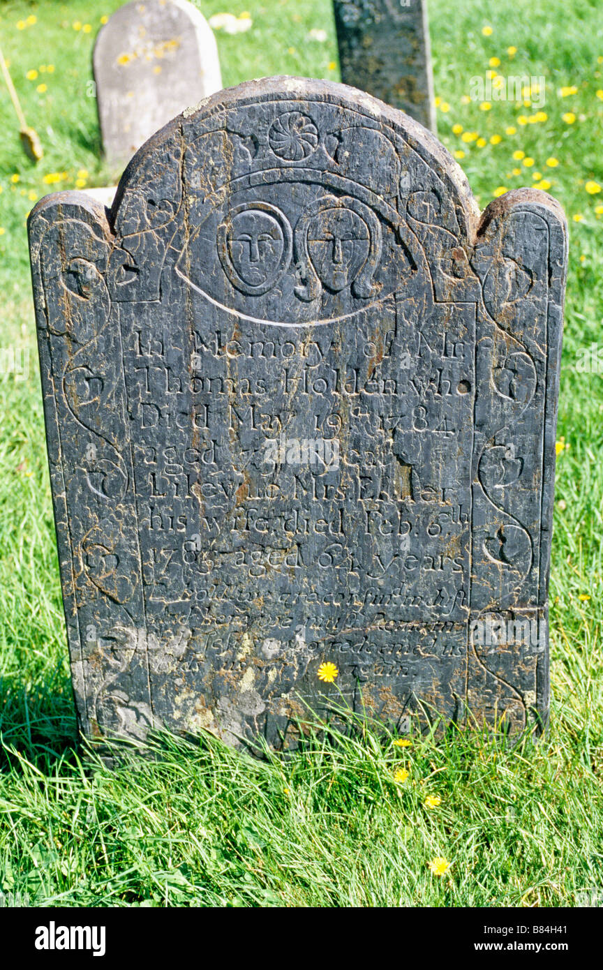 Engraved tombstone hi-res stock photography and images - Alamy