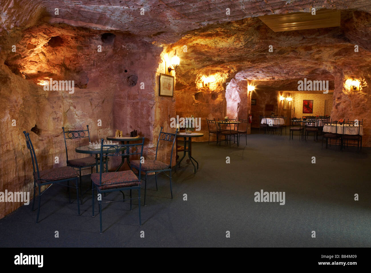 Dugout Motel Comfort Inn, Coober Pedy, South Australia Stock Photo - Alamy