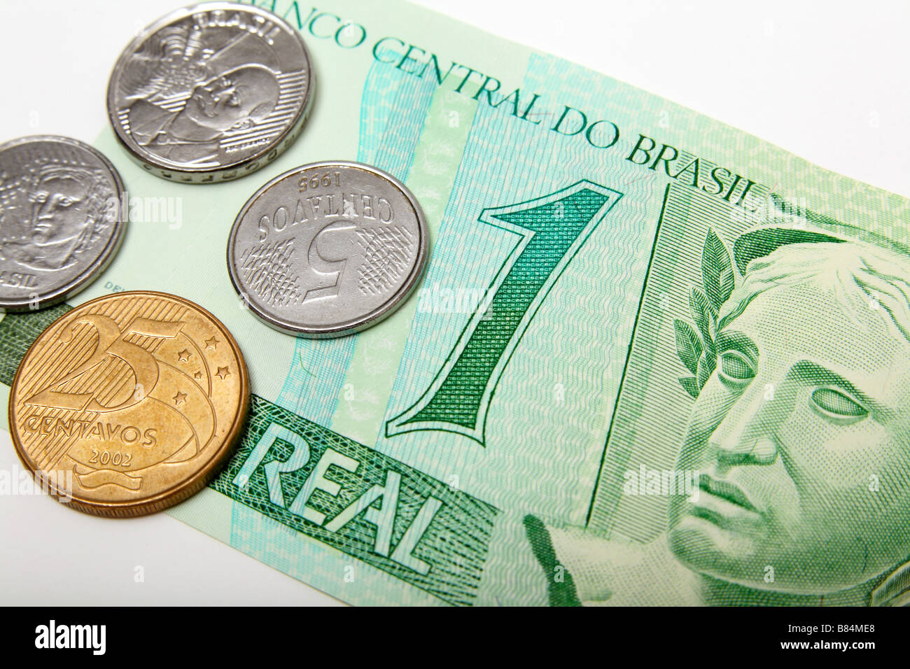 Brazil Reais Money Currency Paper Bill And Coins Stock Photo Alamy Brazil Reais Money Currency Paper Bill And Coins Stock Photo Alamy