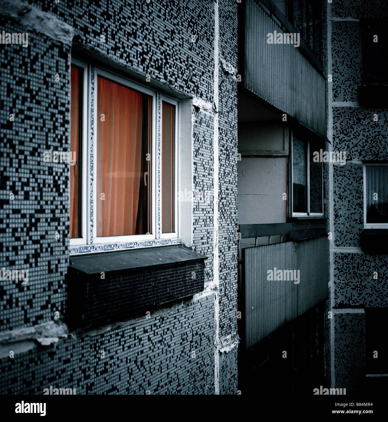 High rise aprtments hi-res stock photography and images - Alamy