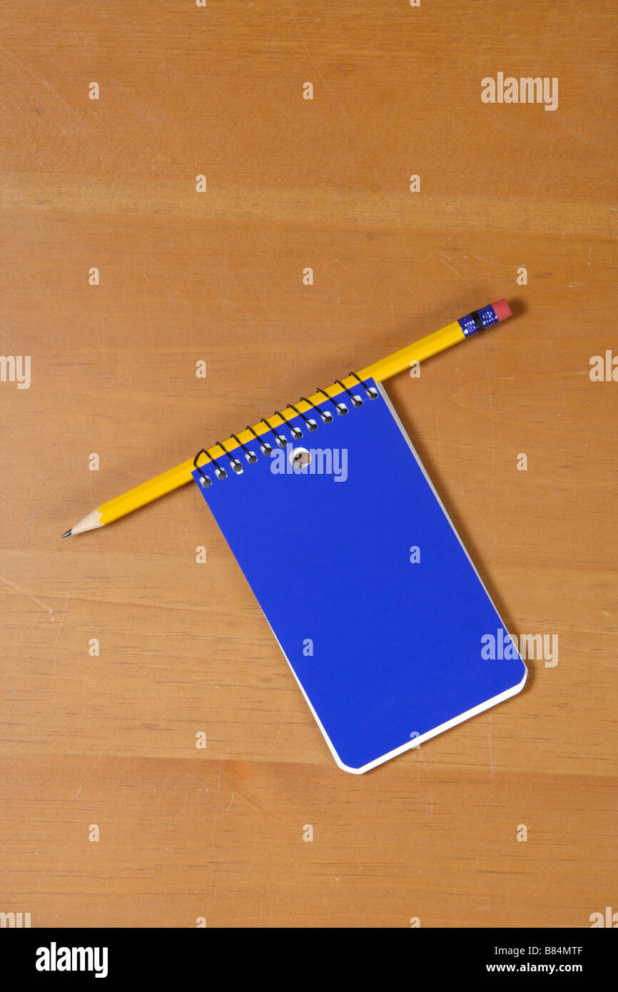 Office note pad hi-res stock photography and images - Alamy