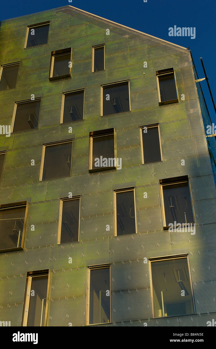 Building architecture windows hi-res stock photography and images - Alamy