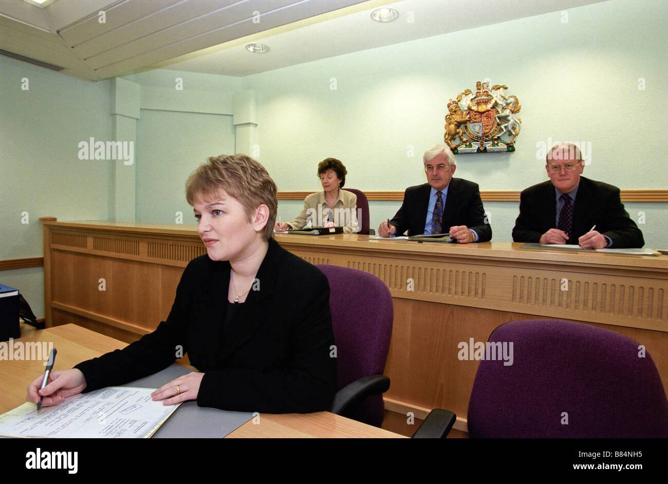 Magistrates sitting in court hi-res stock photography and images - Alamy