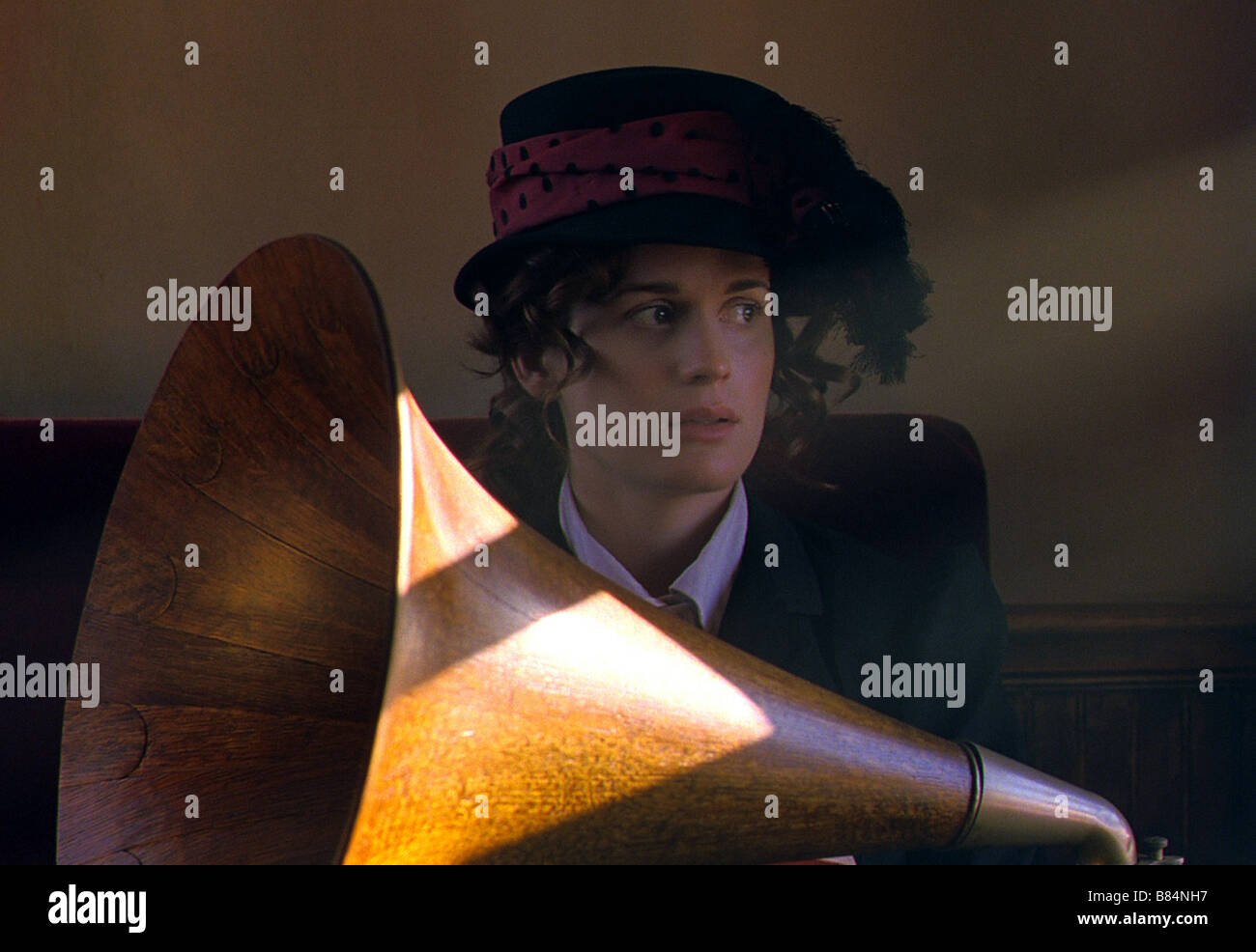 Elizabeth reaser sweet land hi-res stock photography and images - Alamy