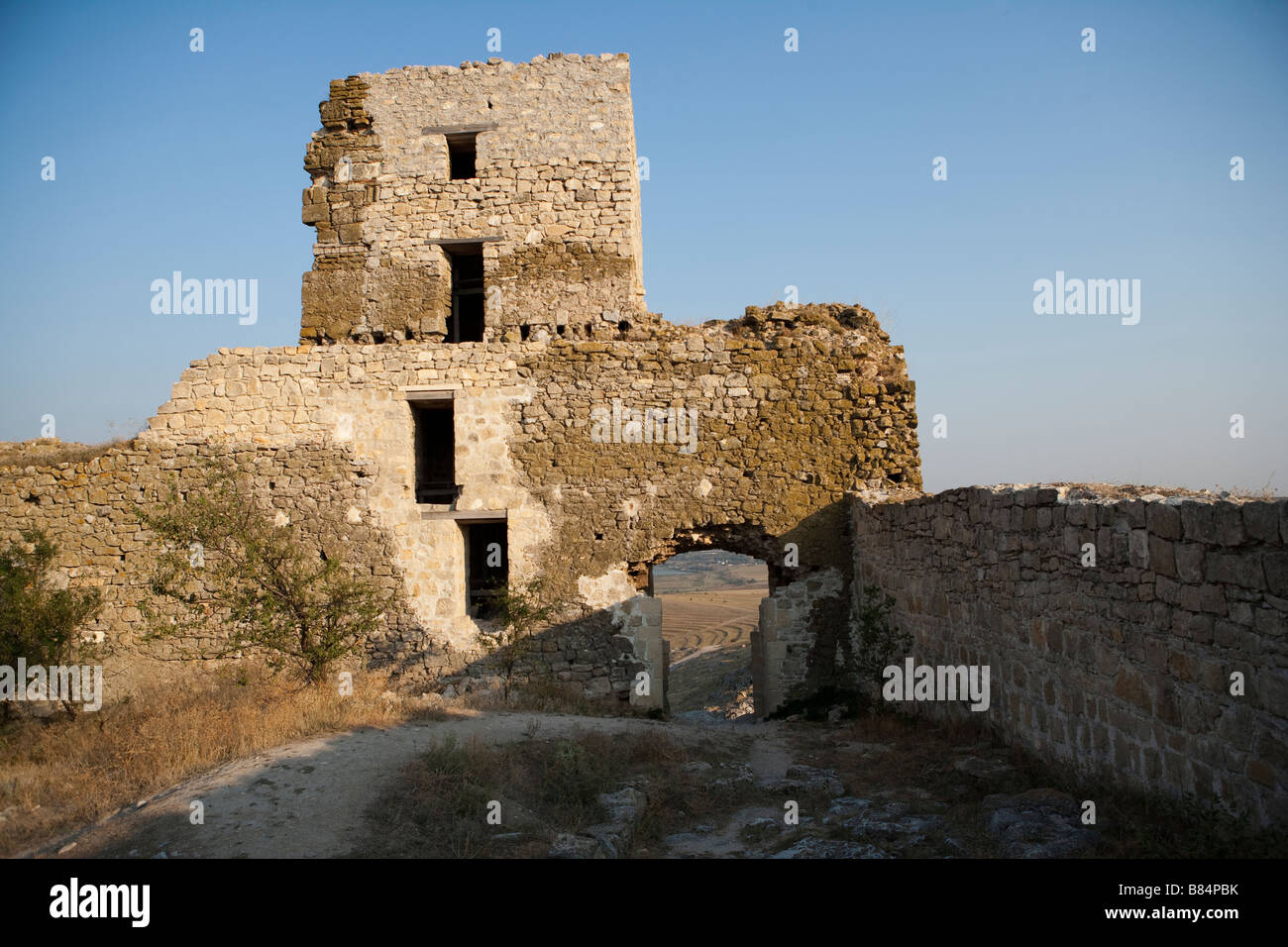 Ancient ruins on a deserted land Stock Photo - Alamy