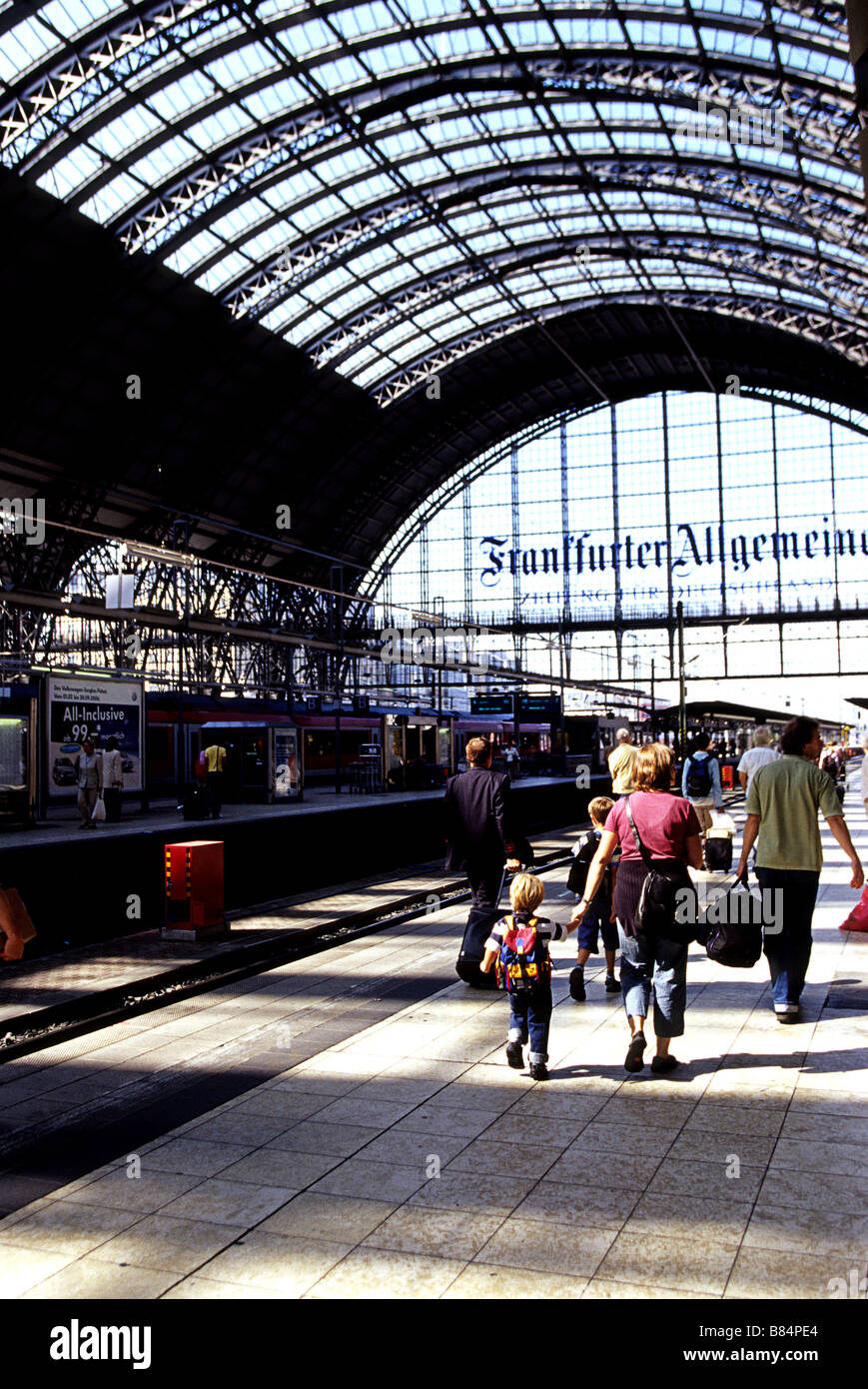 (Main) Hauptbahnhof train station- Frankfurt, Germany Stock Photo - Alamy