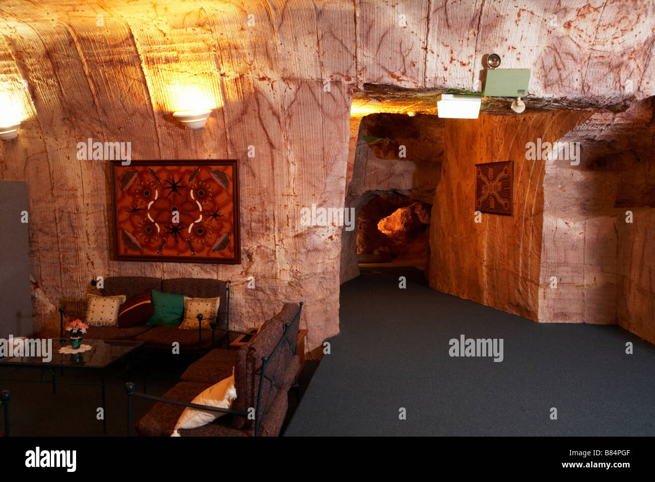 Dugout Motel Comfort Inn, Coober Pedy, South Australia Stock Photo - Alamy