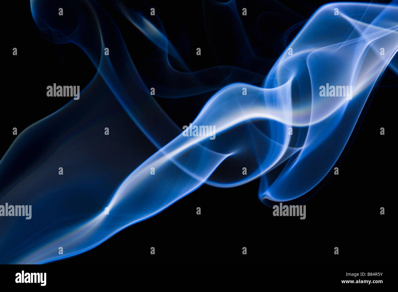 Smoke patterns hi-res stock photography and images - Alamy