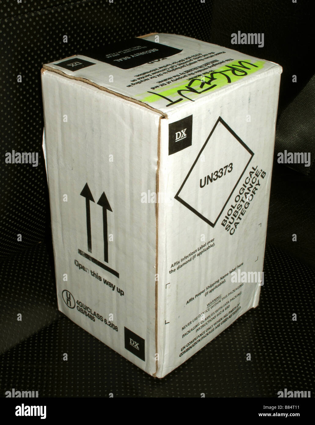Transportation box blood hi-res stock photography and images - Alamy