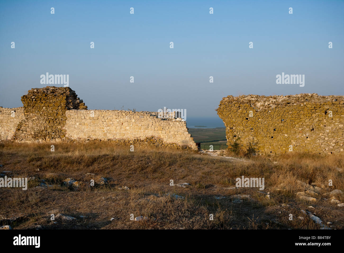 Ancient ruins on a deserted land Stock Photo - Alamy