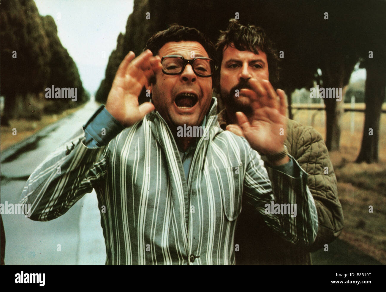 Mordi e fuggi Year : 1973 Italy Director: Dino Risi Marcello ...