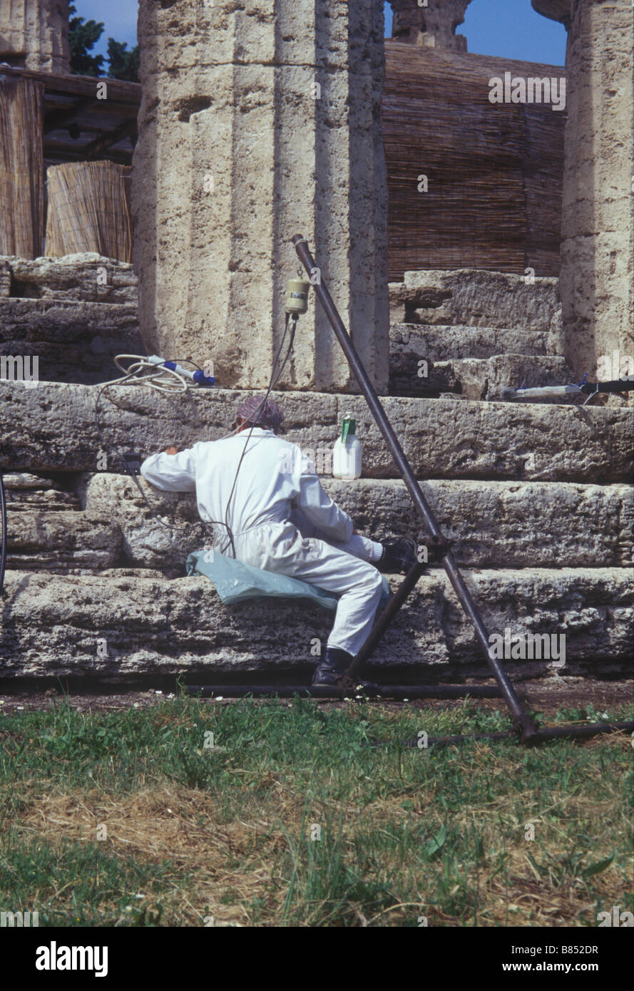 Ancient greek craftsman hi-res stock photography and images - Alamy