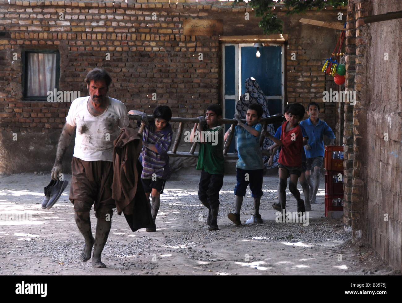 Song of the Sparrows Avaze gonjeshk-ha Year 2008 - Iran Reza Naji ...