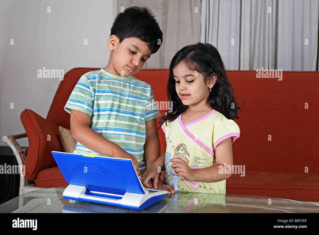 Children playing video games Stock Photo - Alamy