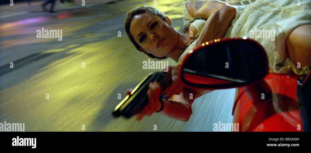 Wanted 2008 angelina jolie hi-res stock photography and images - Alamy