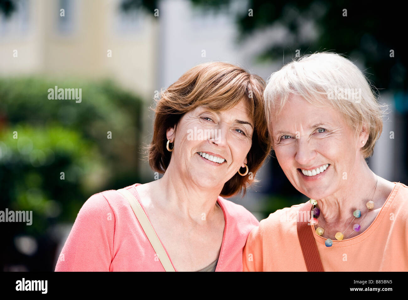 portrait of two senior women Stock Photo - Alamy