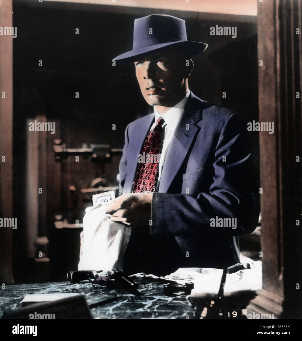 Violent Saturday Year : 1955 - USA Director : Richard Fleischer Lee ...