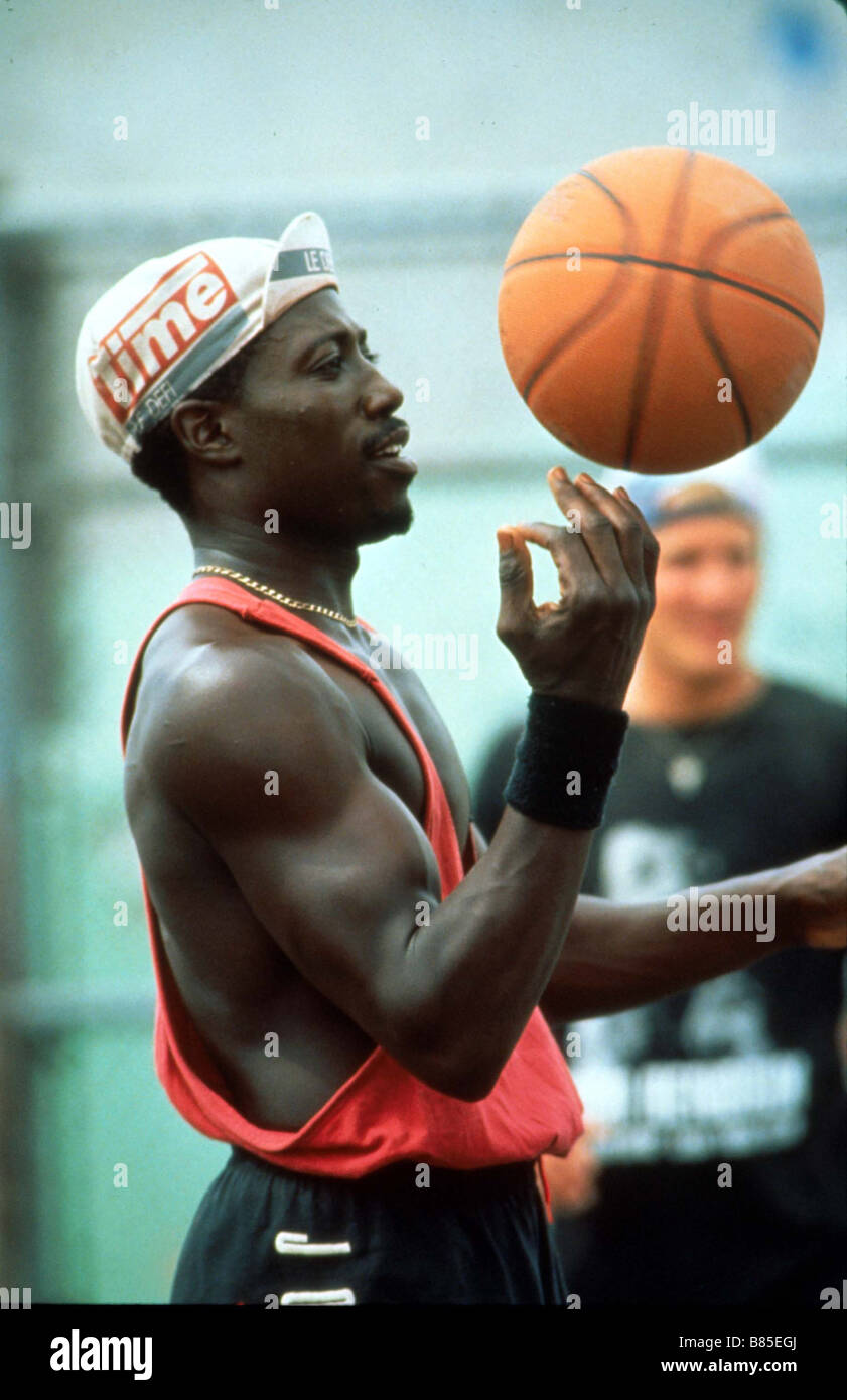 White Men Can't Jump Année : 1992 USA Director : Ron Shelton Wesley ...