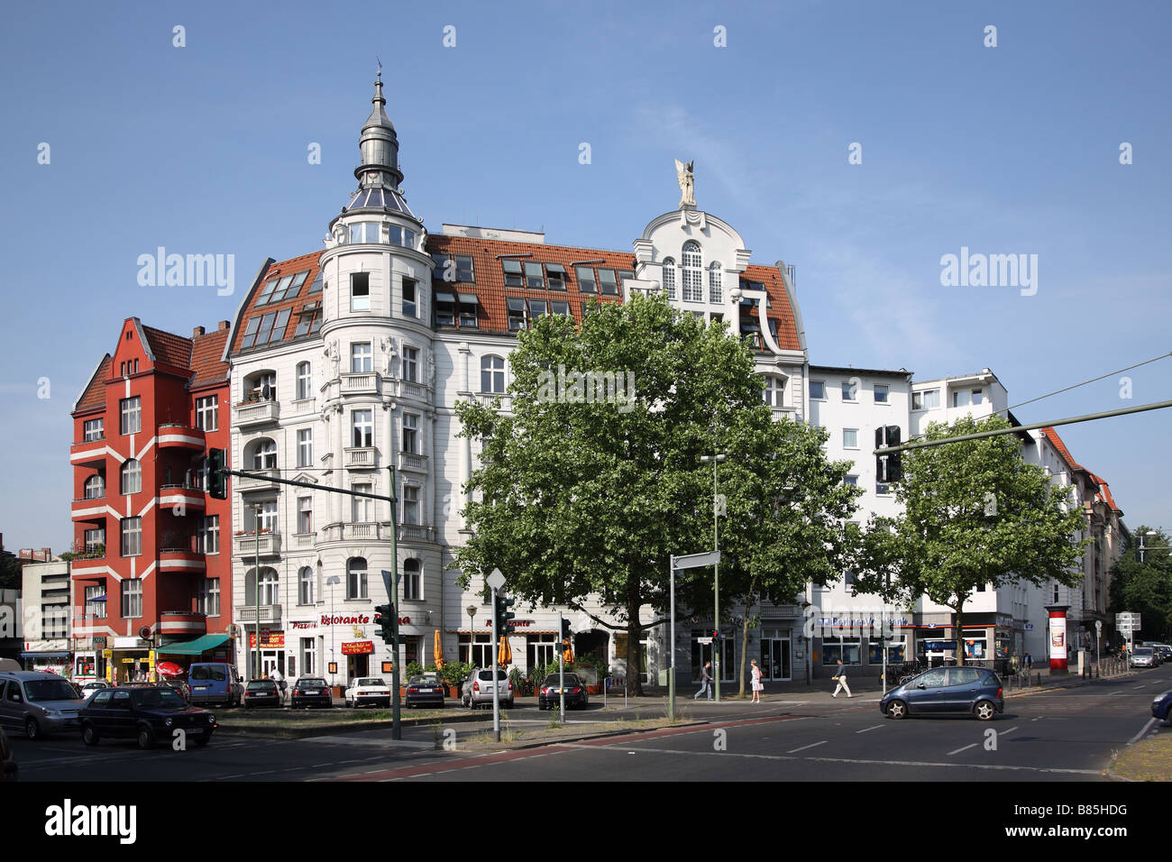 Bundesplatz square hi-res stock photography and images - Alamy