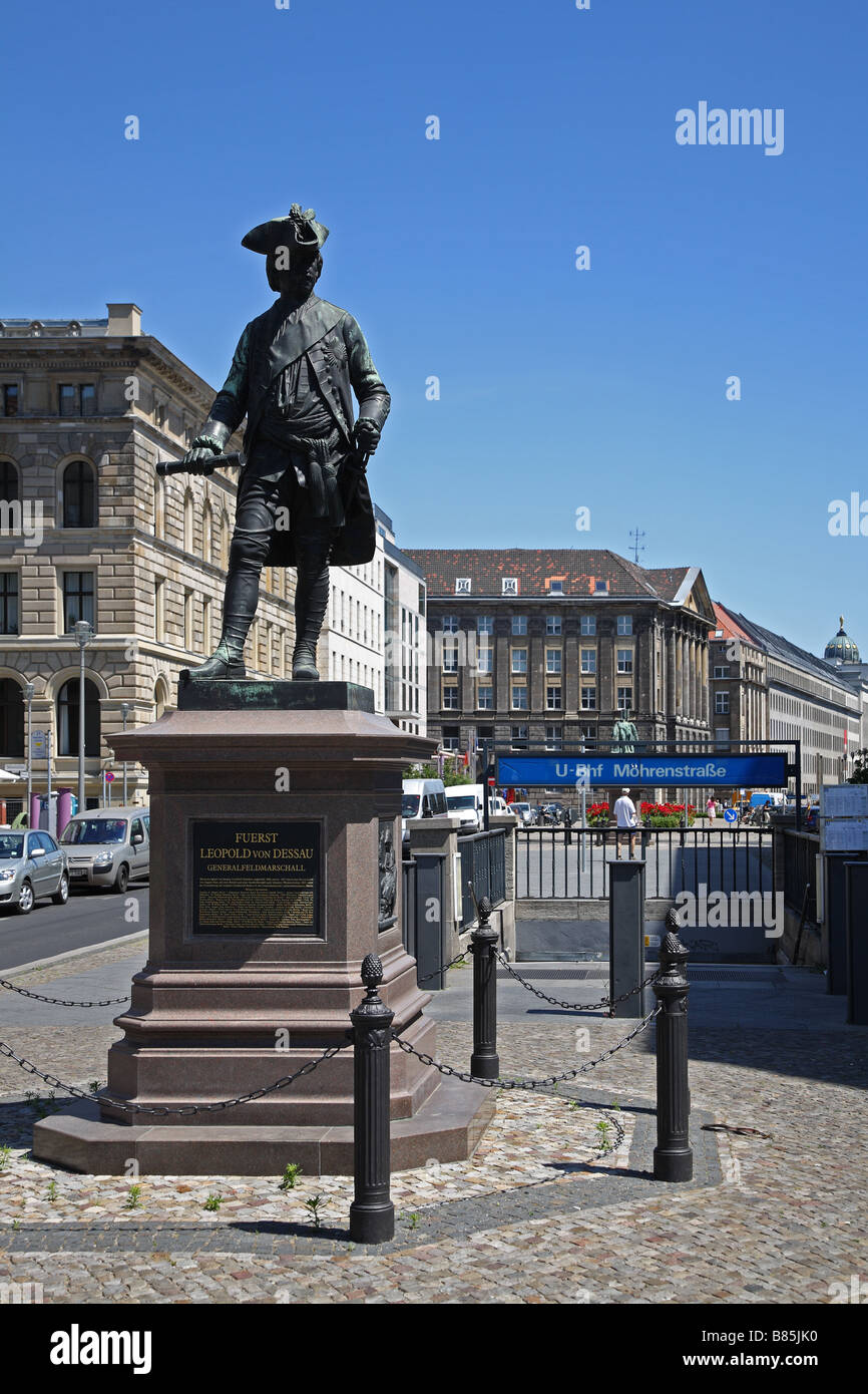 Berlin Fuerst Leopold Von Dessau Stock Photo - Alamy
