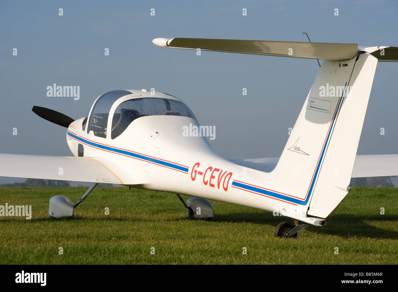 Grob g109b fixed wing self hi-res stock photography and images - Alamy