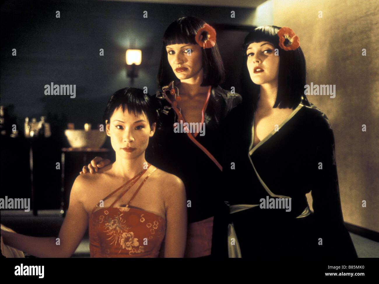 Charlie's Angels Year : 2000 USA Drew Barrymore, Cameron Diaz, Lucy Liu Director : McG Stock ...