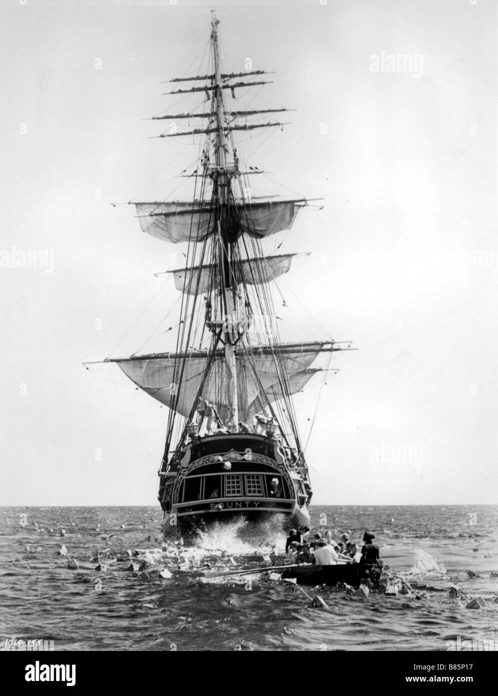 Mutiny on the Bounty Year : 1962 USA Director : Lewis Milestone Stock ...