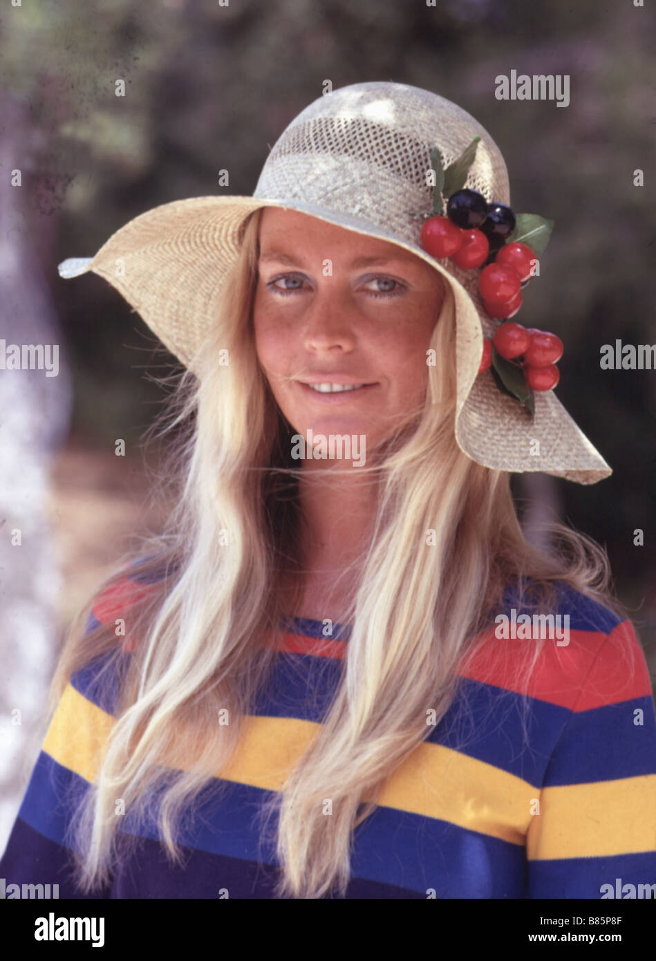 Swedish model mirja larsson hi-res stock photography and images - Alamy