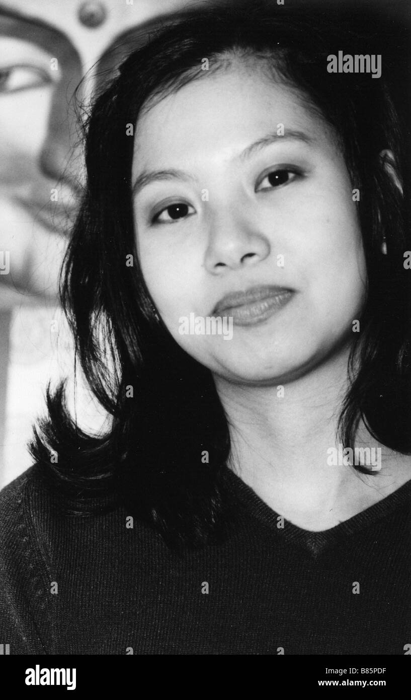 Eve and the Fire Horse Year : 2005 Director : Julia Kwan Julia Kwan ...