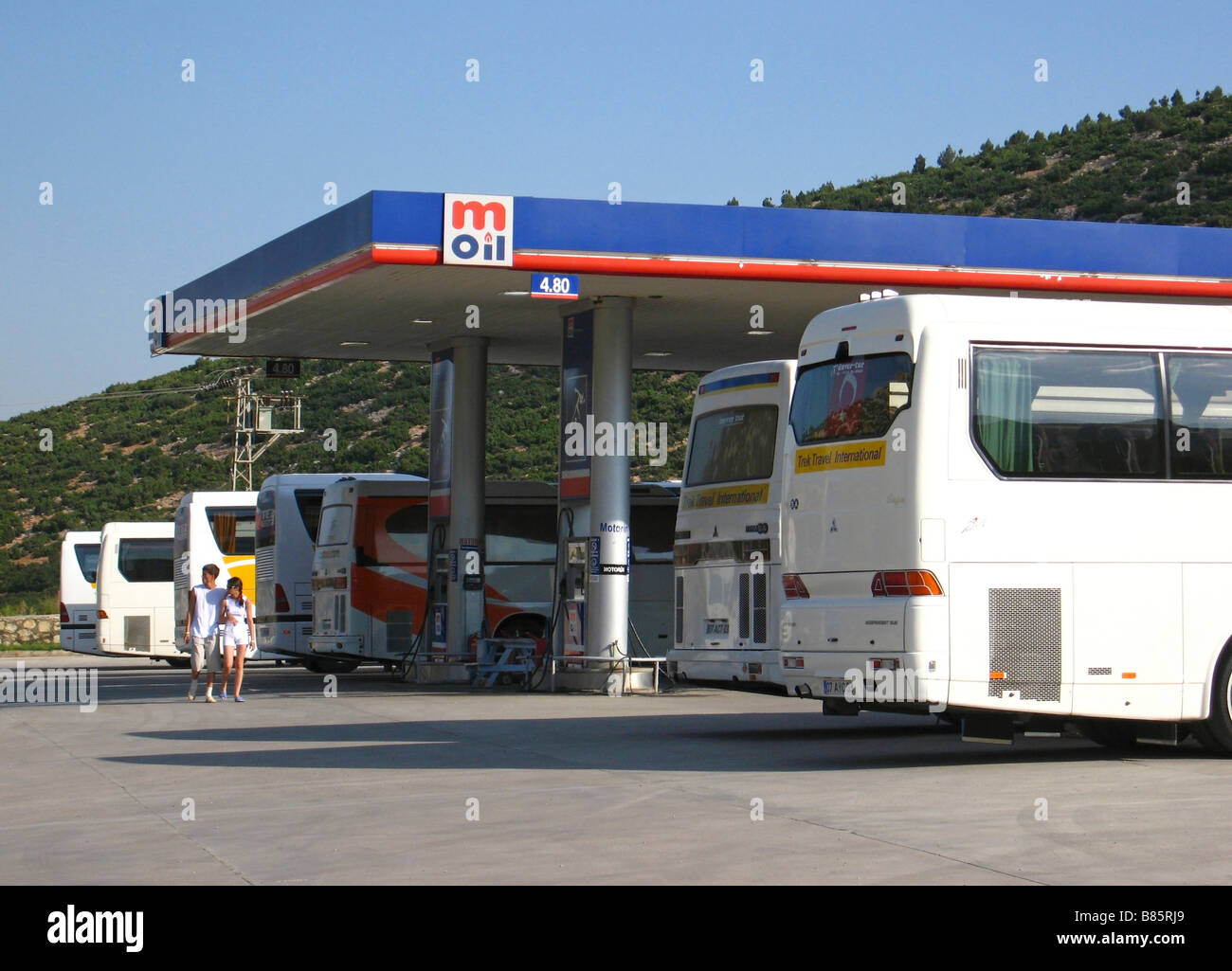 Arab gas station hi-res stock photography and images - Alamy