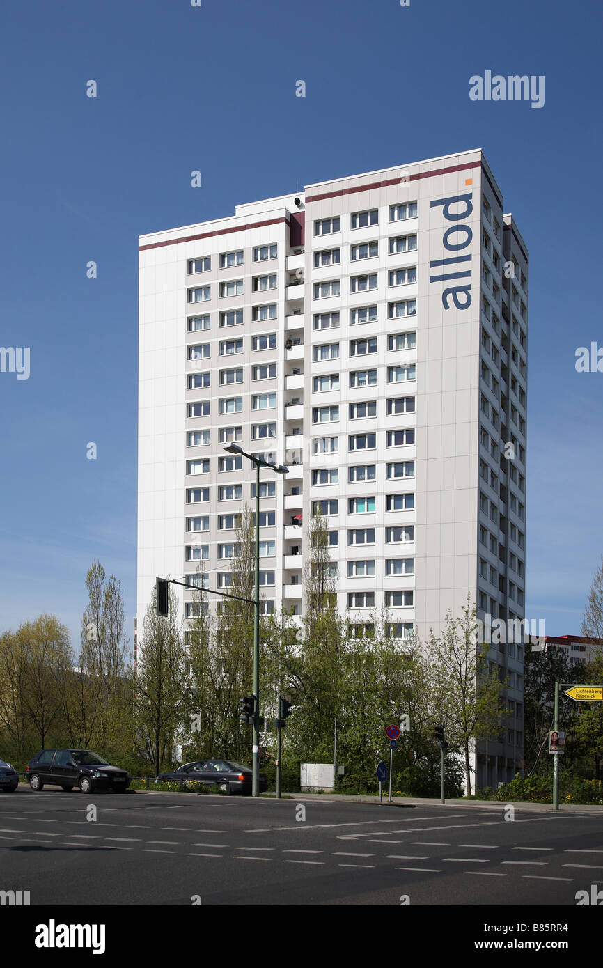 Marzahn vertical hi-res stock photography and images - Alamy