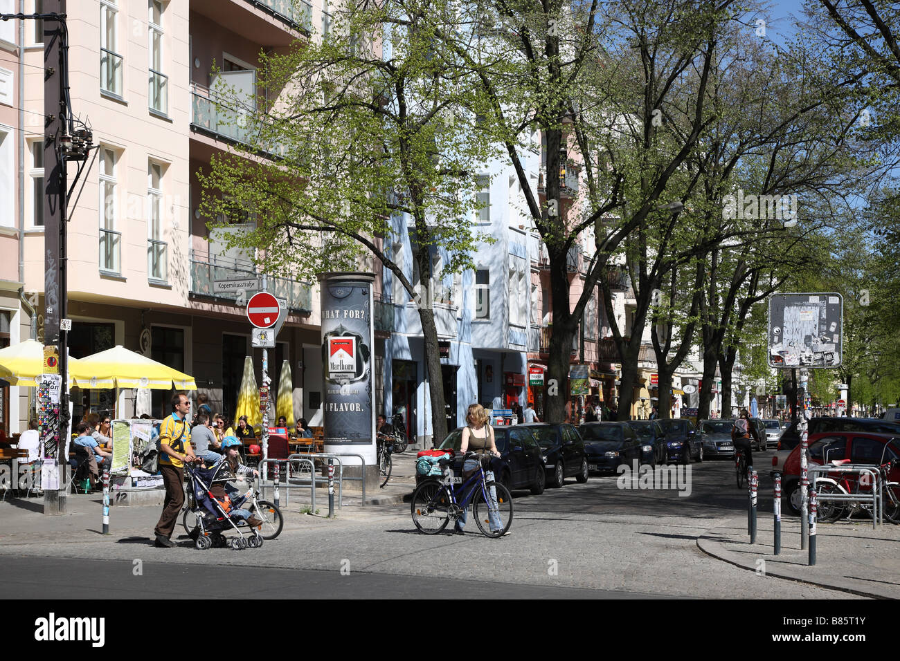 Berlin Boxhagener Platz Stock Photo - Alamy