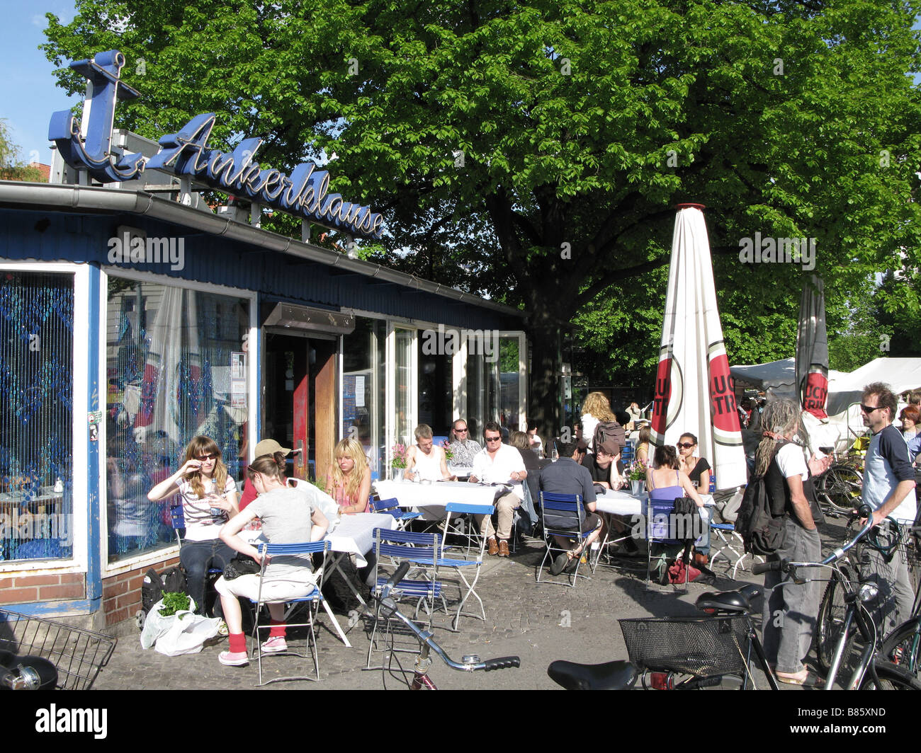 Berlin Maybachufer Ankerklause Stock Photo - Alamy