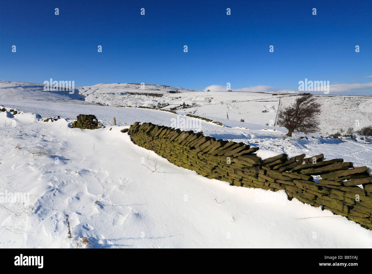 Meltham view hi-res stock photography and images - Alamy
