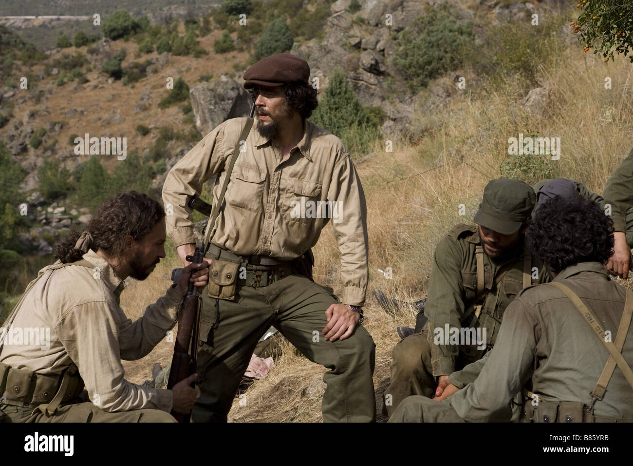 Che: Part Two Year : 2008 - Director: Steven Soderbergh Benicio del ...