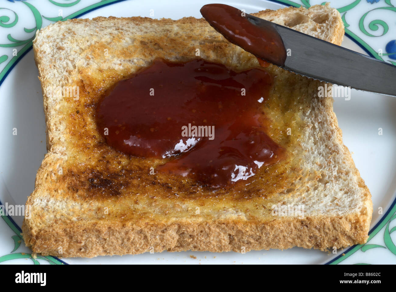 Toast and homemade strawberry jam Stock Photo - Alamy